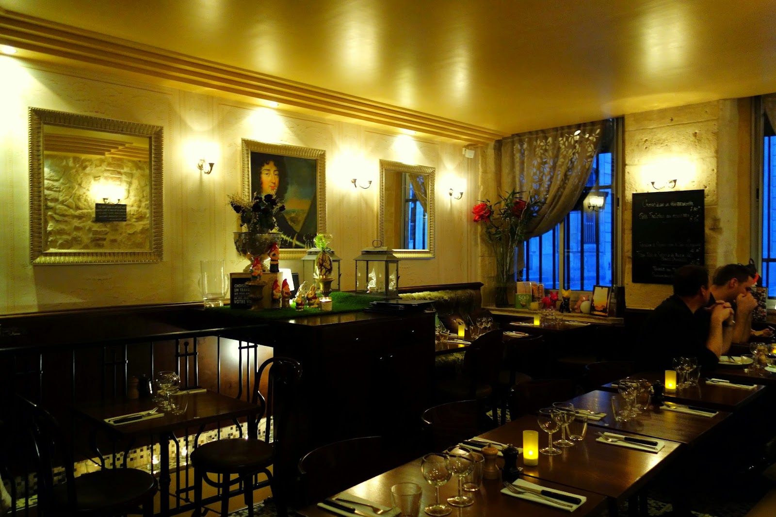 Nos Adresses : Le Bistrot Valois, la cuisine de terroir authentique - 1 ...