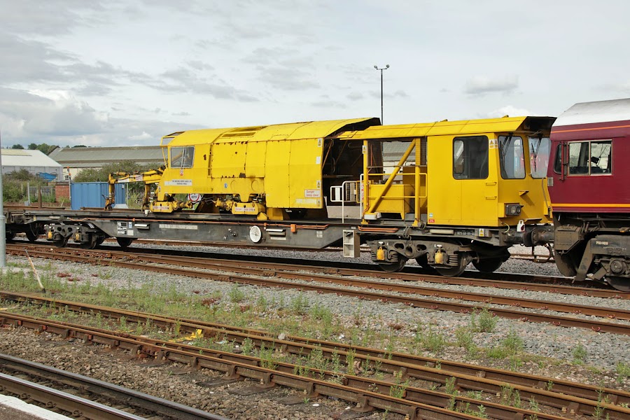 47s and other Classic Power at Southampton: June Friday Evening Freight ...