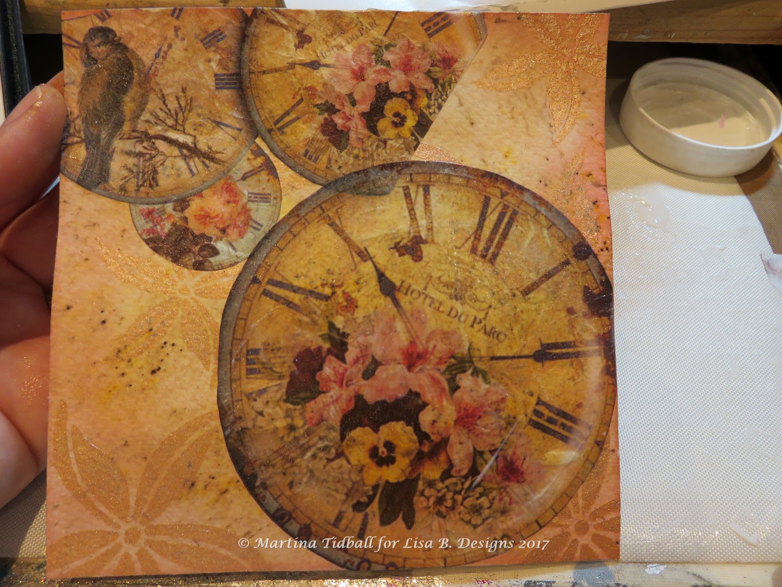 Welcome to Lisa.B.Designs : Imagination Crafts' Rice Paper Decoupage Card