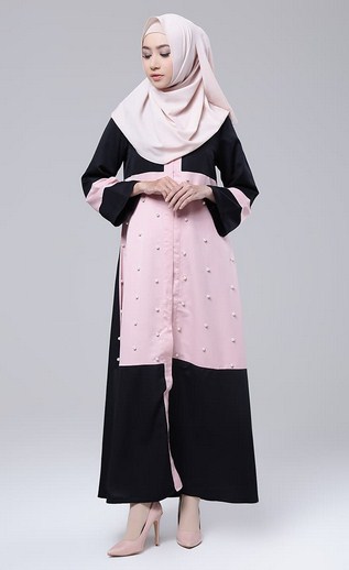 15 Model Busana Muslim Modern Terbaik untuk Wanita Muslimah