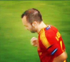 AKI GIFS: Gifs animados Andrés Iniesta