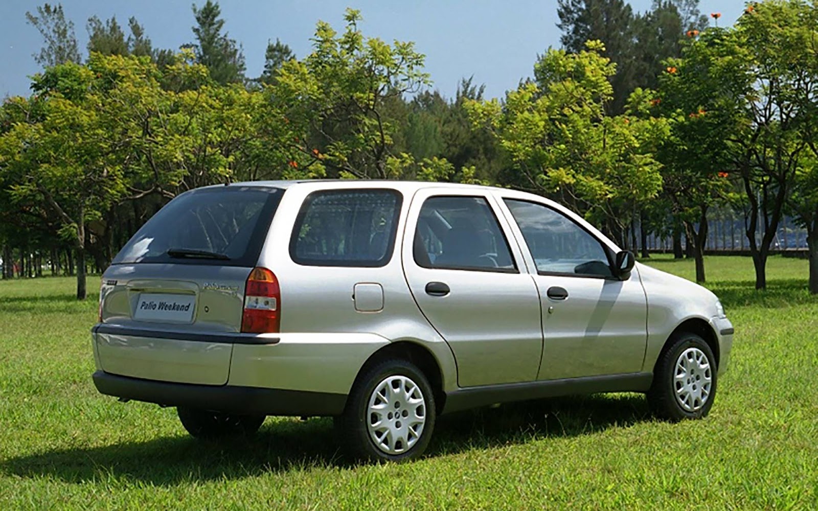 Fiat Palio, Siena e Weekend 2001: fotos, preços e consumo