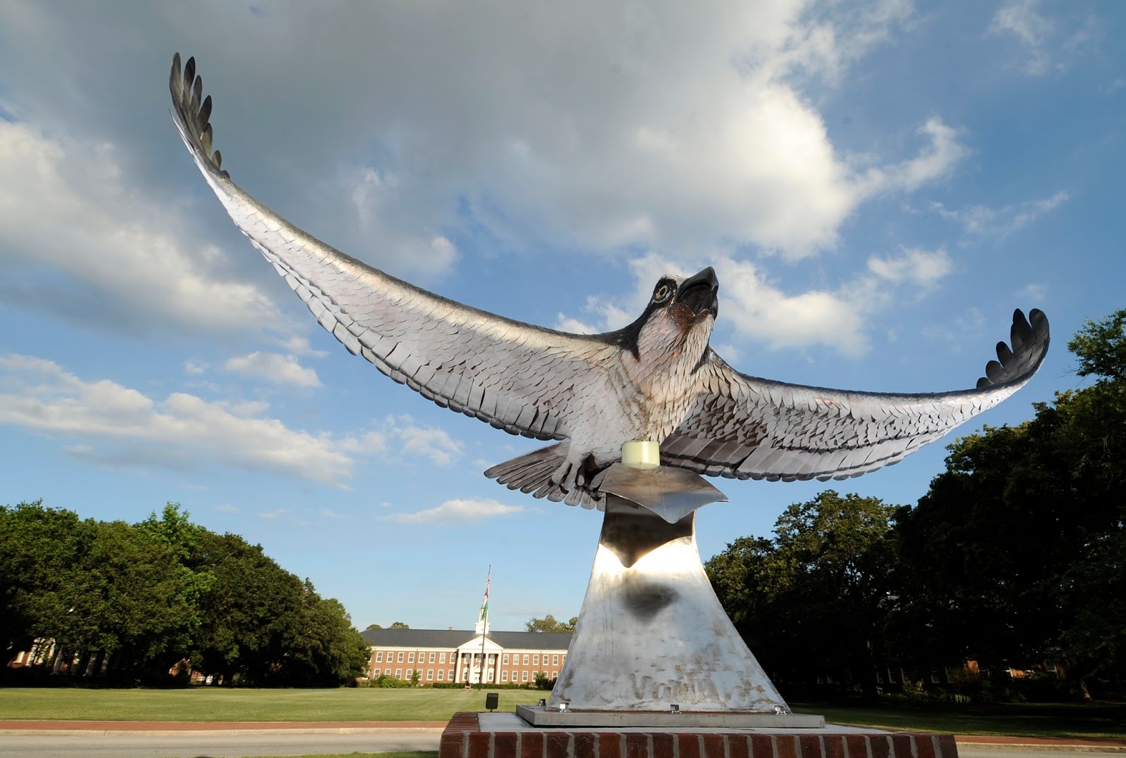 The University of North Carolina Wilmington: Register for Seahawk Saturday!