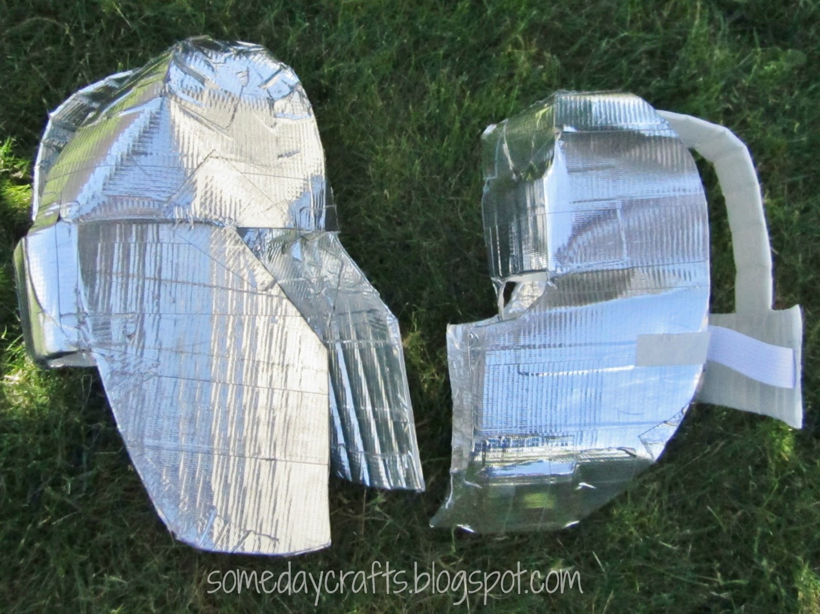 Someday Crafts: Warfare by Duct Tape Helmets
