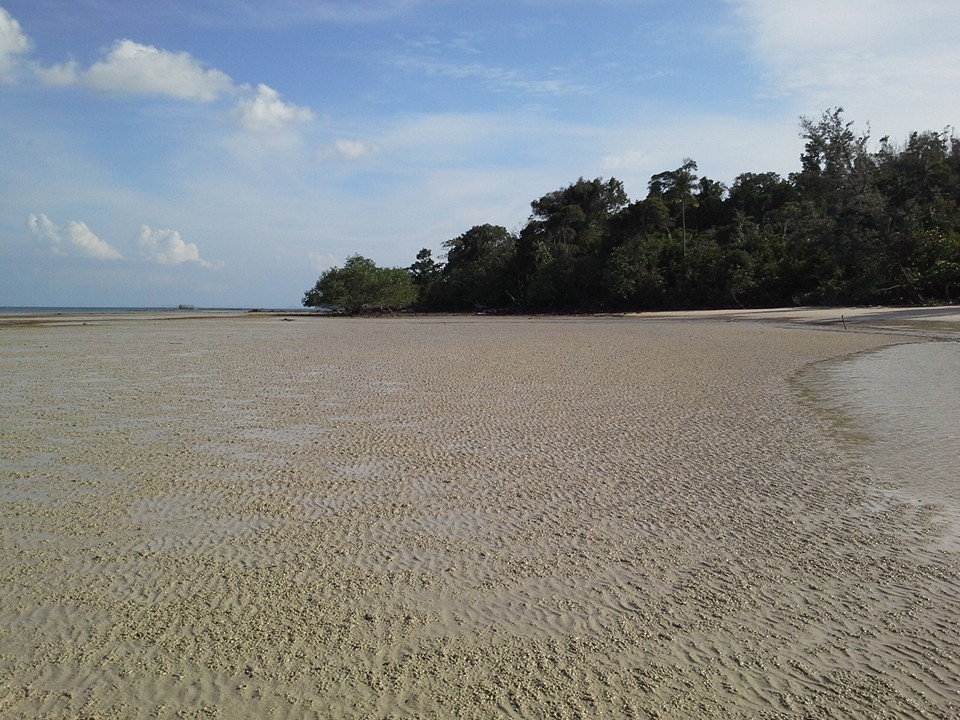 Pantai Tegar Putri Galang baru - Barelang -batam