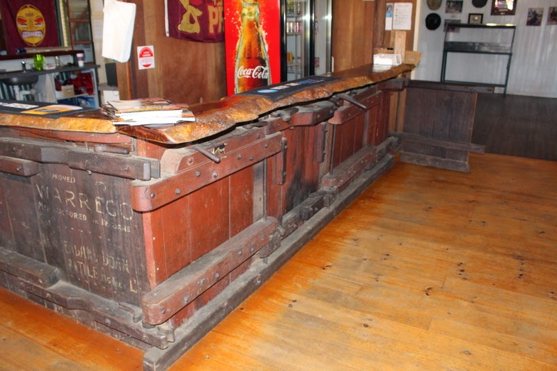 Travelling Around Australia: Augathella QLD to Mount Surprise QLD and ...