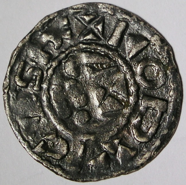 Les Monnaies Féodales du Comté de NEVERS: Louis IV Outremer