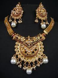 WORLD FASHION: New Fashion Jewellery Designs Photos and Videos