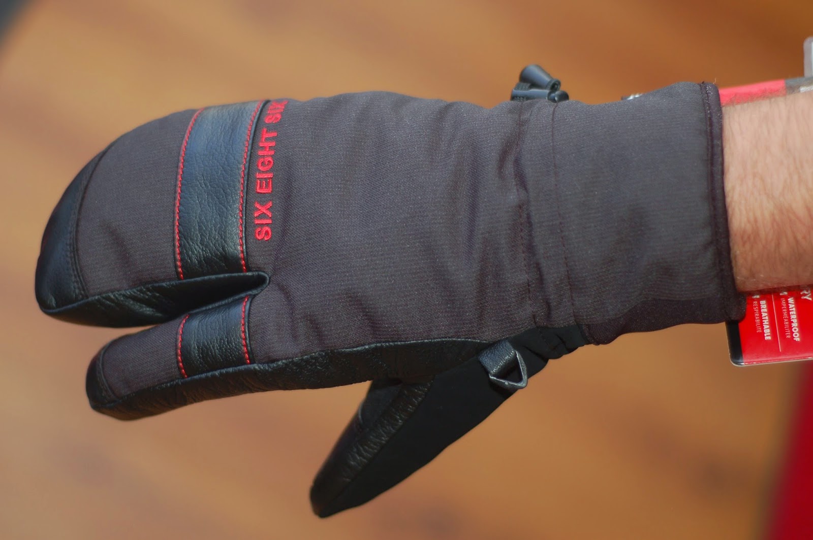 Alpine Ski Shop Daily Drops: 686 Cam Pierce Trigger Finger Mitten 2015