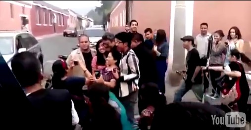 Pongamos que hablo de Alejandro Sanz: Alejandro Sanz causa furor al ser ... Pongamos que hablo de Alejandro Sanz: Alejandro Sanz causa furor al ser ...