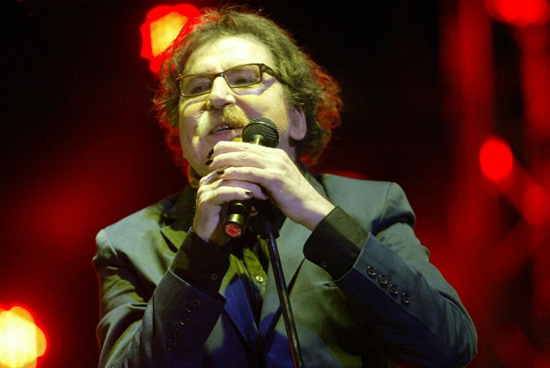 Silvina Escudero Sexy Photos: VOLVIO EL VIEJO CHARLY: GARCIA ROMPIO UN ...