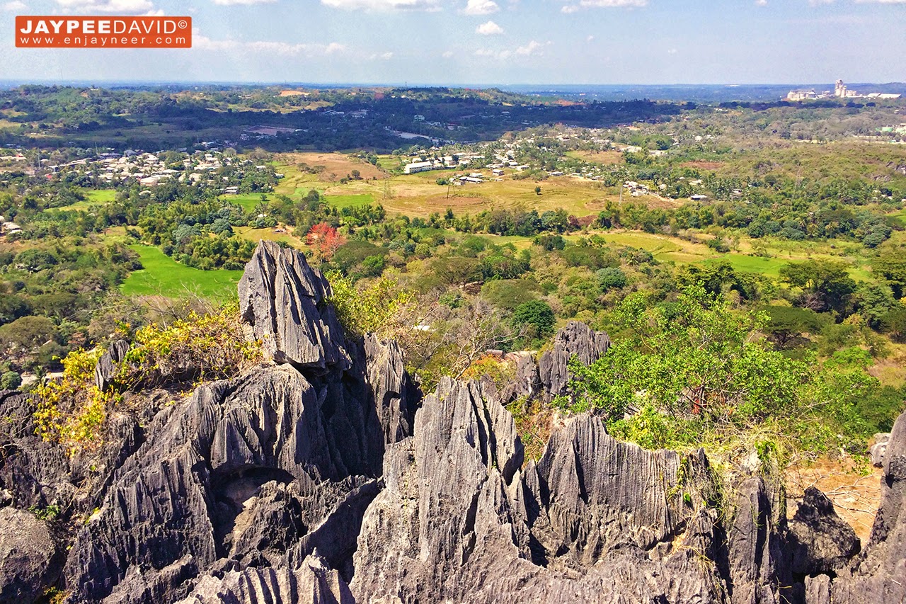 Extreme Selfie: Lioness & Rhino Rock Formation and Pinagrealan Cave ...