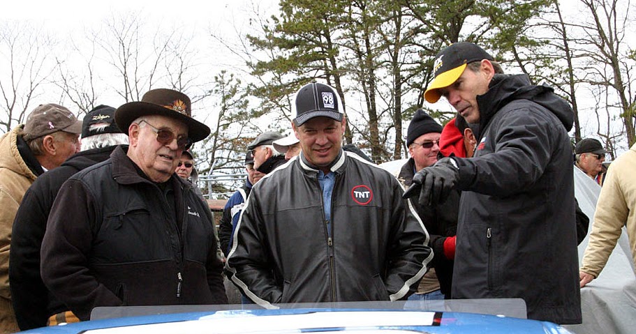 TQ Vintage: Wally & Ray