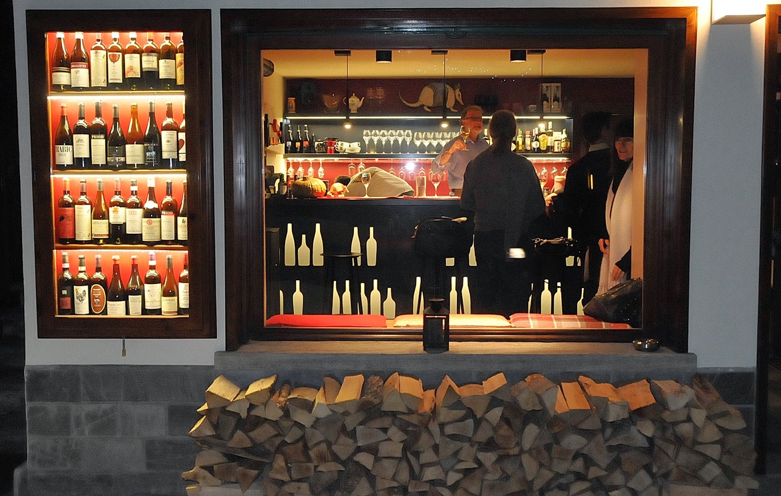 armadillo bar | vino-cibo e musica: Armadillo Bar is open