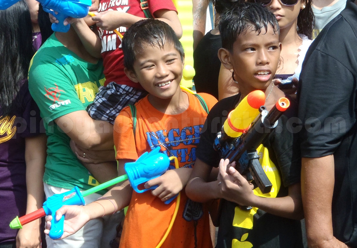 Pinoy Festivals: "Parada ng Lechon" in Balayan Batangas | Blogs, Travel ...