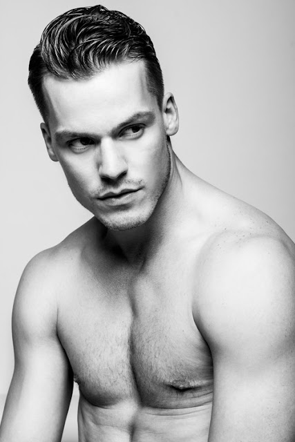Jason Beitel by Maciek Groman | Oh yes I am