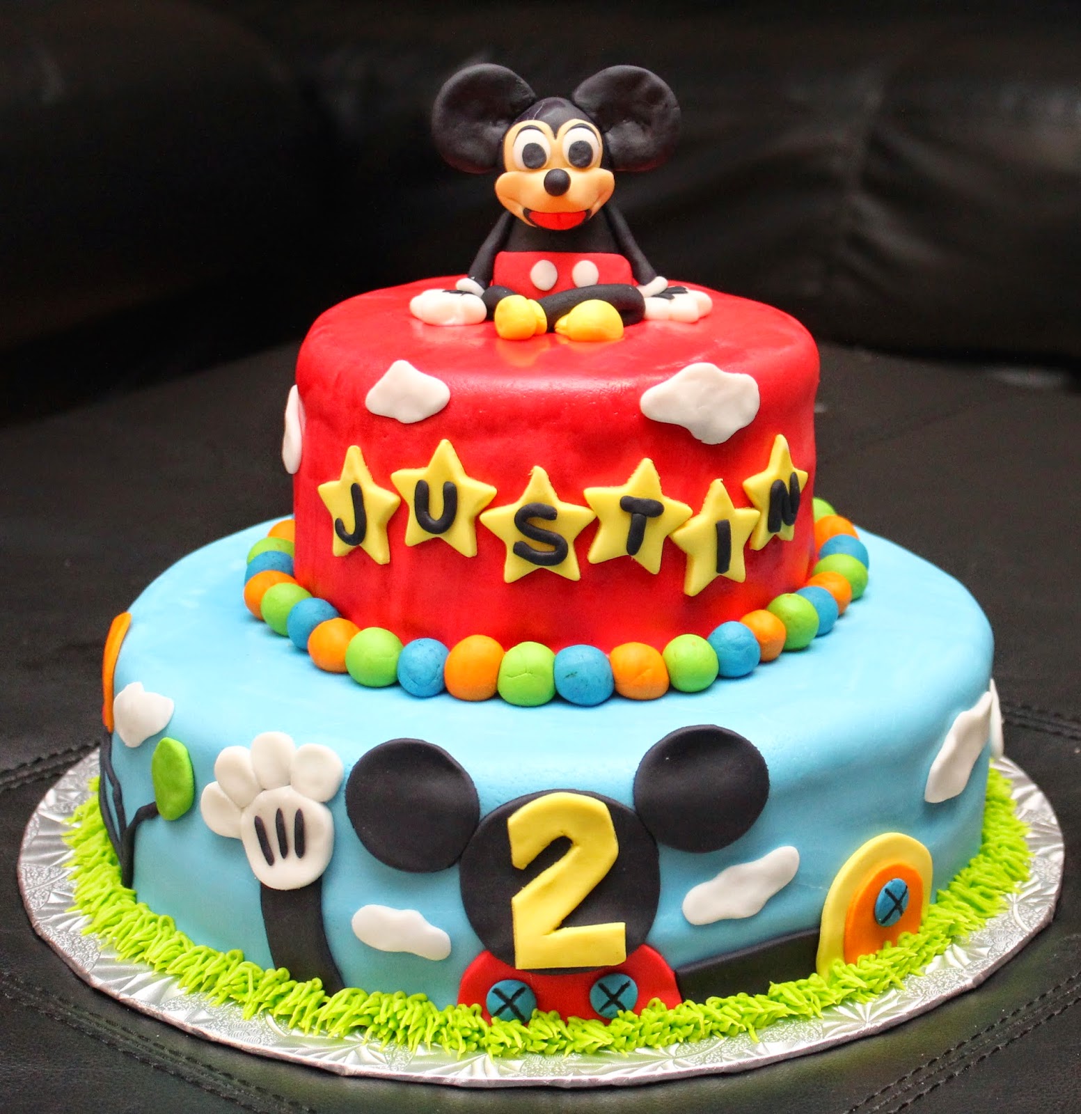 Love Dem Goodies: MICKEY MOUSE CAKE