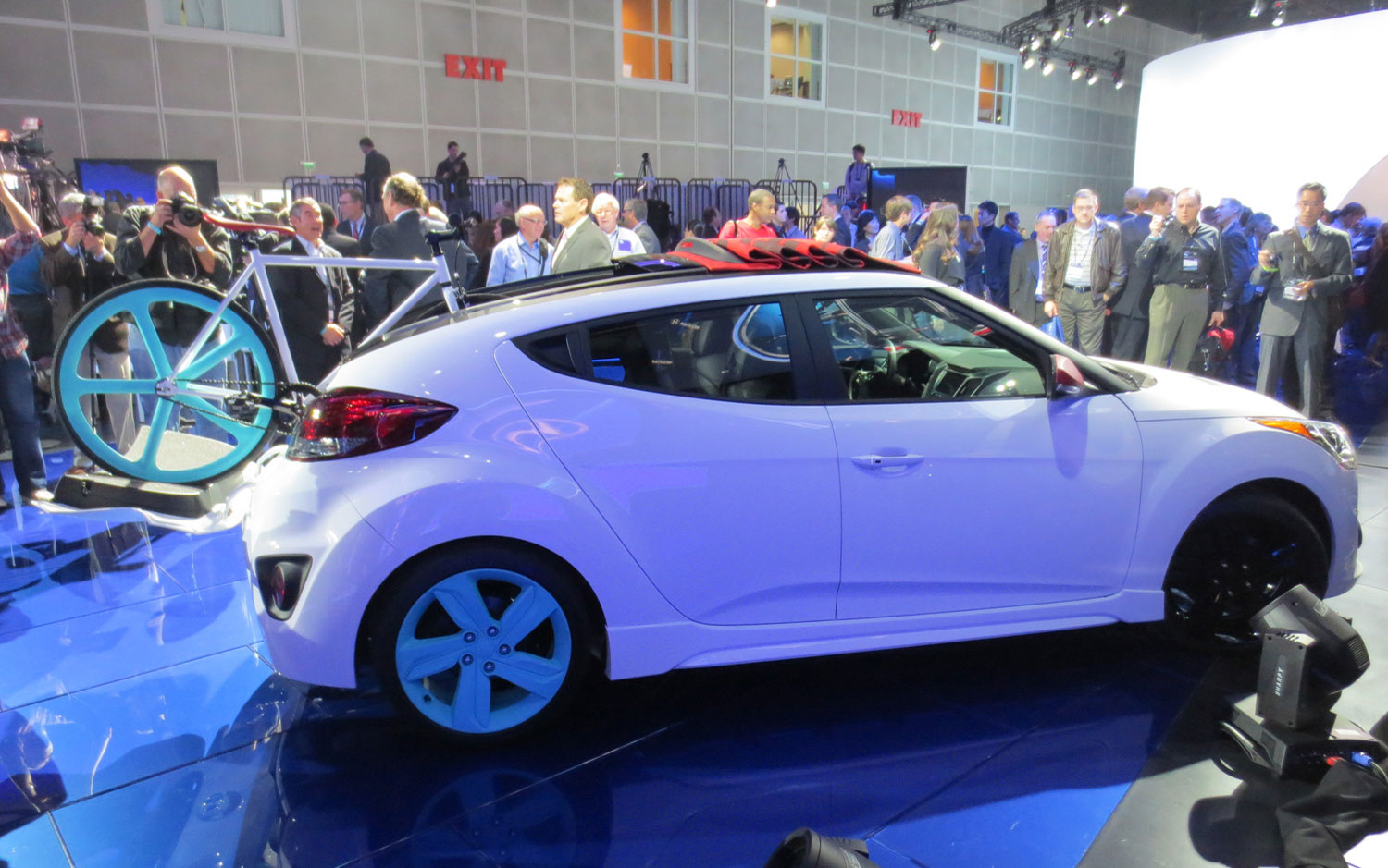 Cars Model 2013 2014: Wild Hyundai Veloster C3 Roll Top Concept is a ...