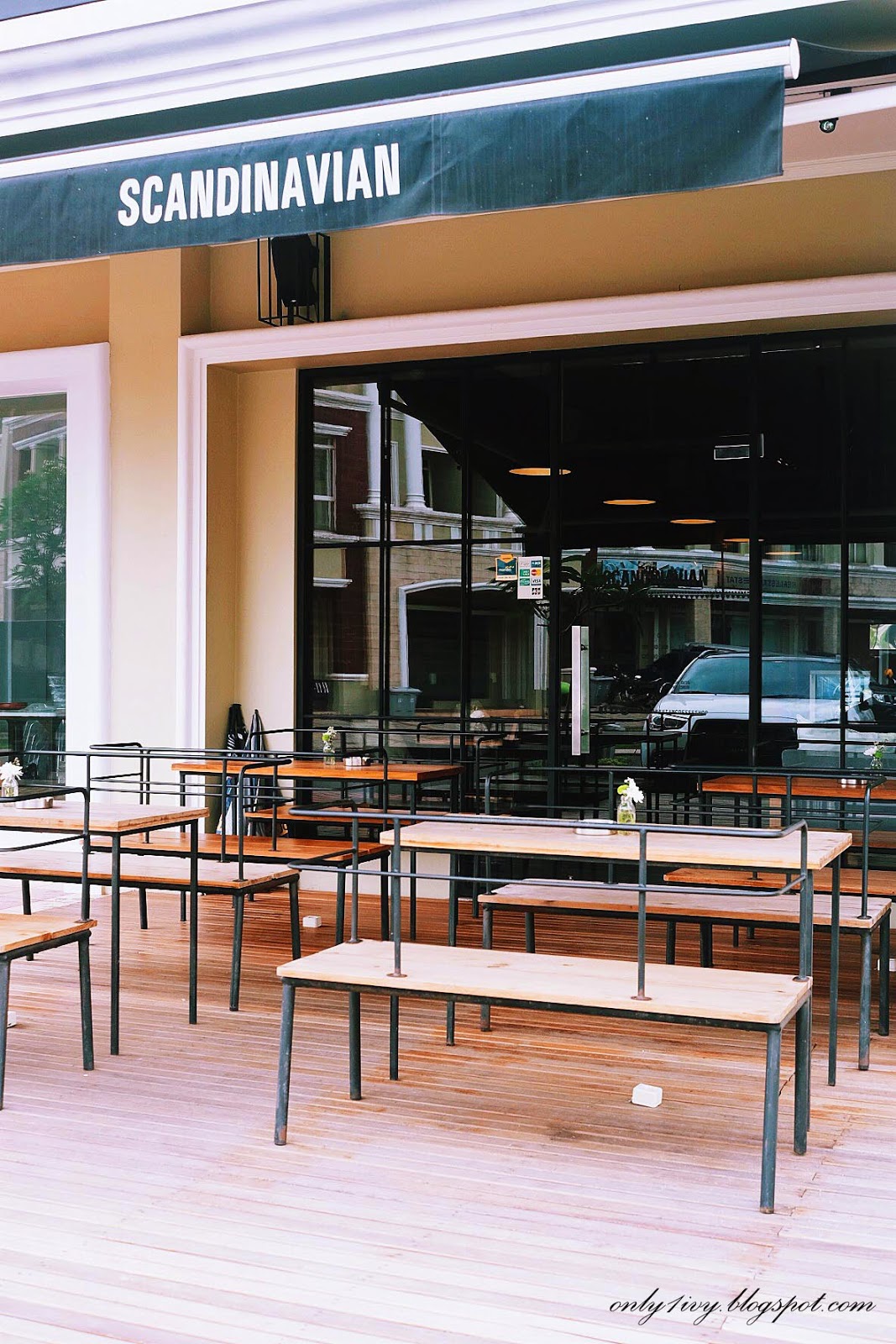 Ivy's Life: Scandinavian Coffee Shop Gading Serpong