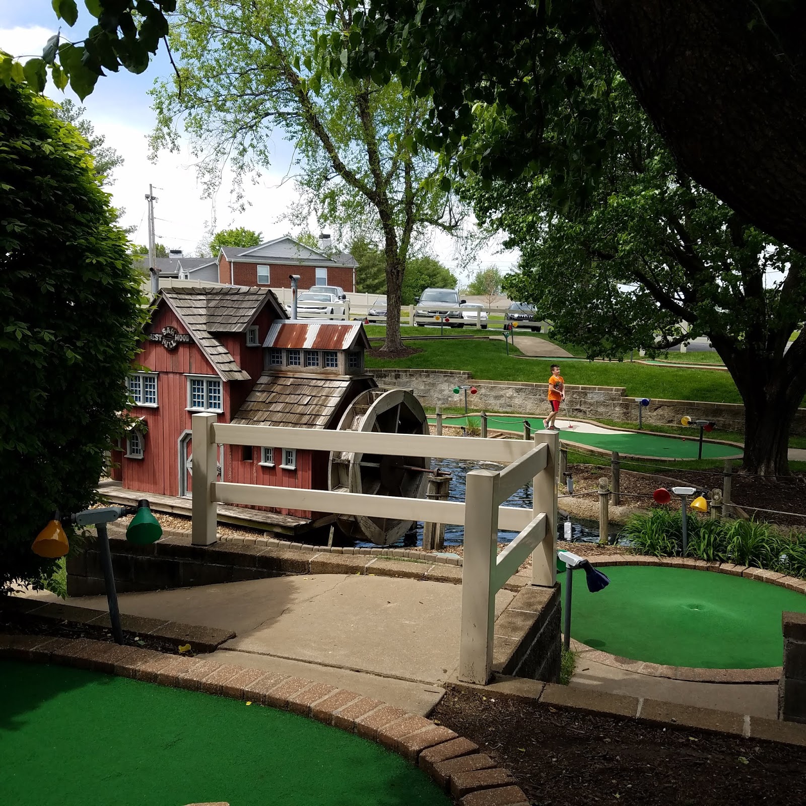 Play St. Louis: Swing-A-Round Fun Town, St. Charles