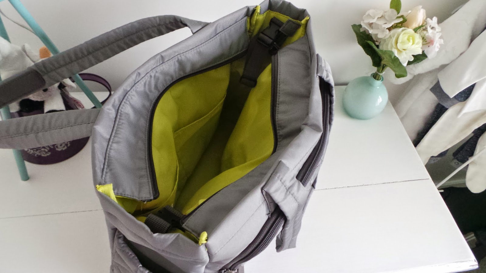 SkipHop Forma- Grey, Changing Bag Review!! - how about now!?