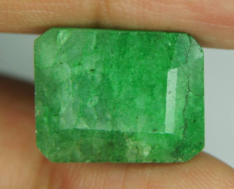 Natural Emerald Beryl 13,04 cts | Indo Permata Gallery