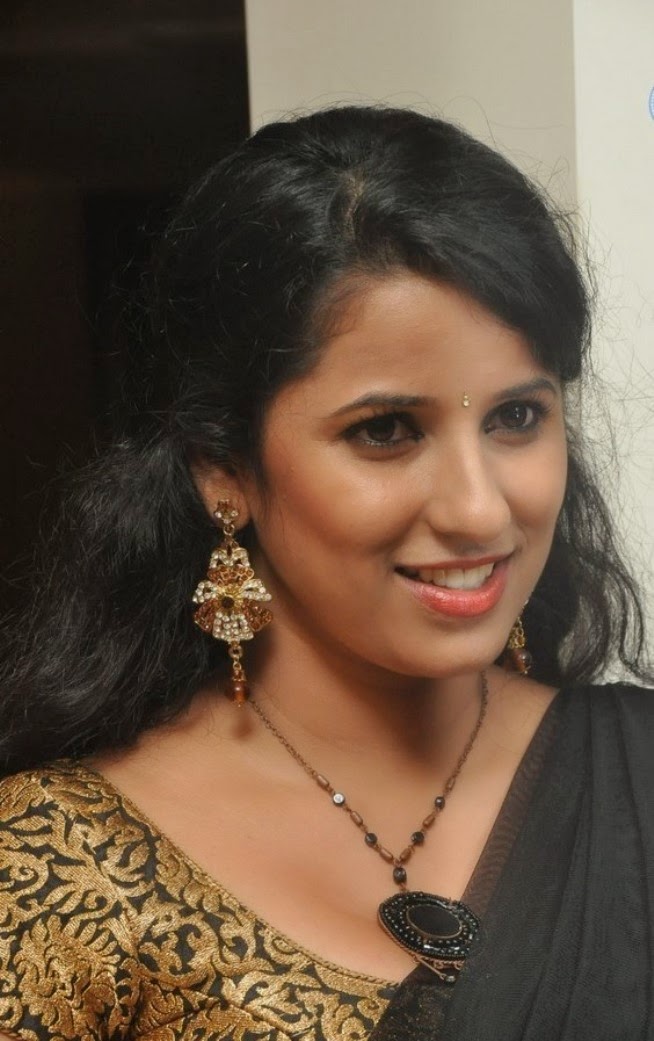Actress Sravya Reddy Latest Cute Transparent Saree Stills - Cine Gallery