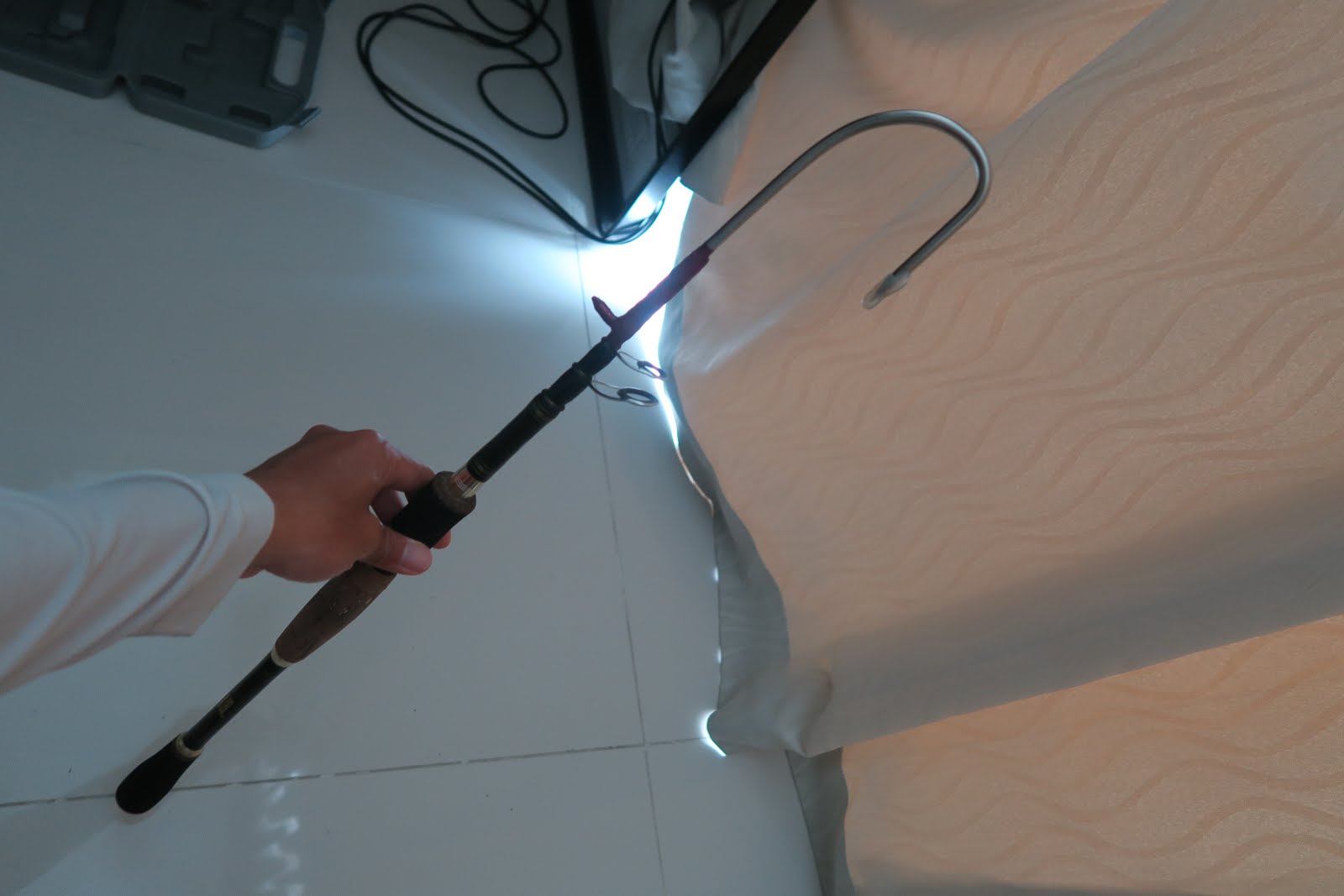 DIY Telescopic Fishing Gaff Tutorial | Jenius