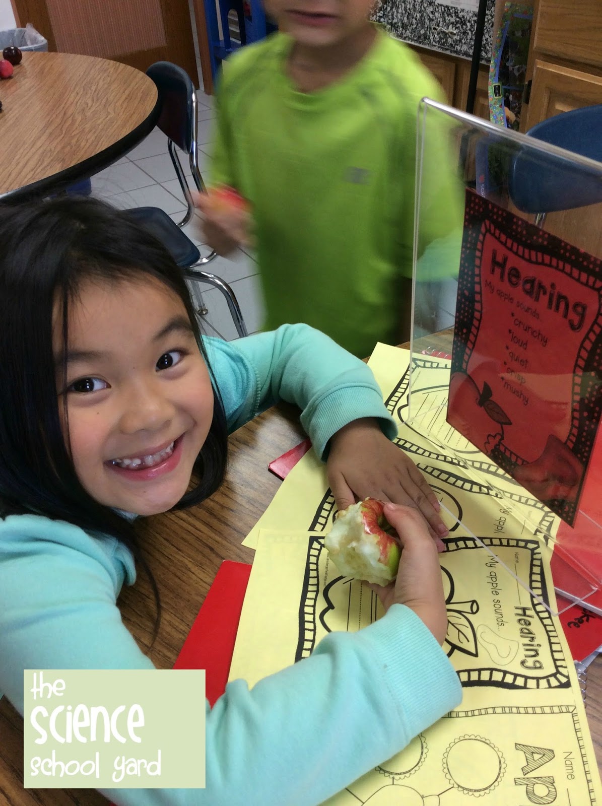Apple Time in Science Class! - The Science School Yard