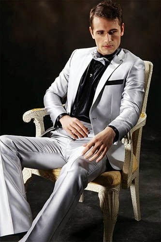 Homens Modernos: CASAMENTO LATINO: SMOKING PRATEADO? TERNO PRATA?