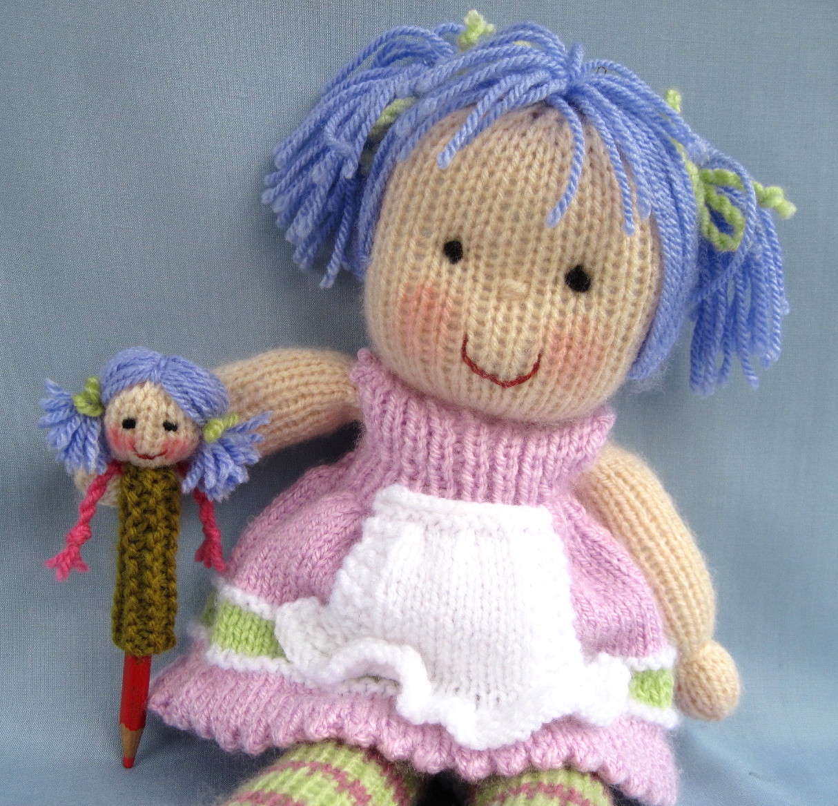 Flutterby Patch: Pencil Dolls