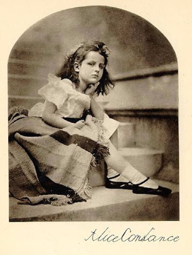 40 Amazing Portrait Photos of Children Taken by Lewis Carroll From the ...