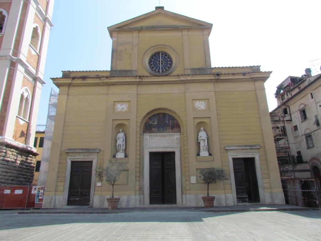 Tabernacoli italiani: Ponsacco. Gesù con due Santi: Giovanni ...