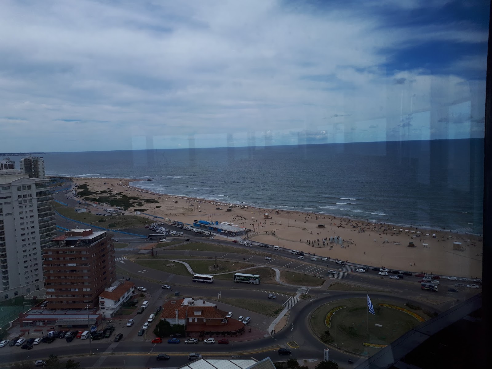 Biblioteca Francisco Poncini - Sociedad Suiza Paysandú: RESTAURANTE Y MIRADOR "LA VISTA" EN EL ...