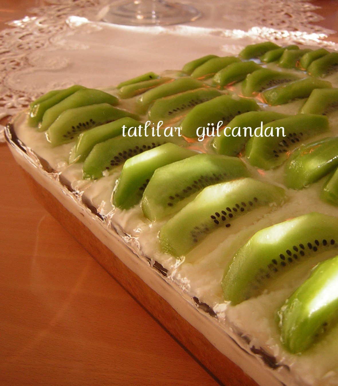 En Güzel Yemek Ve Tatlı Tarifleri: HAŞHAŞLI MEYVELİ TATLI