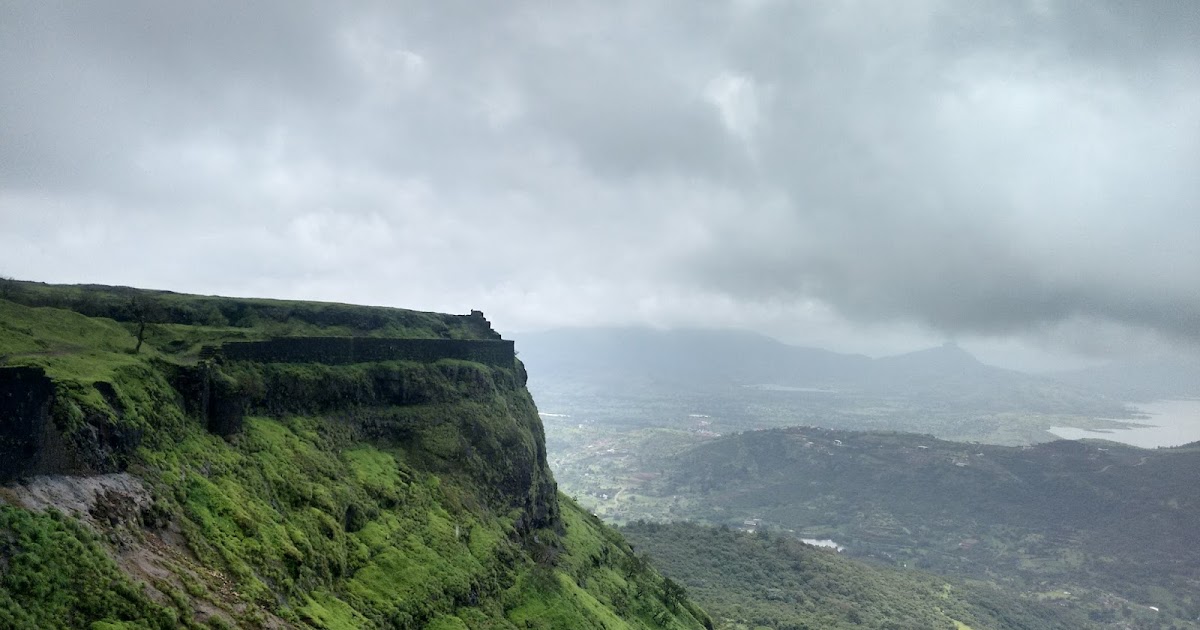 One Day trek to Visapur fort near Pune