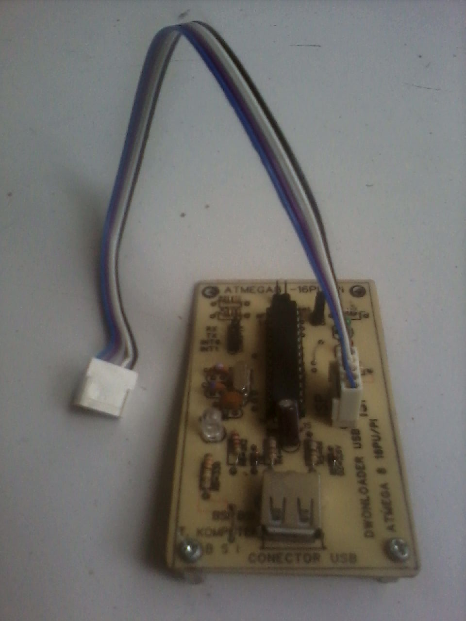 Mikrokontroler Atmel Mcs51 Dan Atmega Avr Pcb Layout Driver Atmega 8