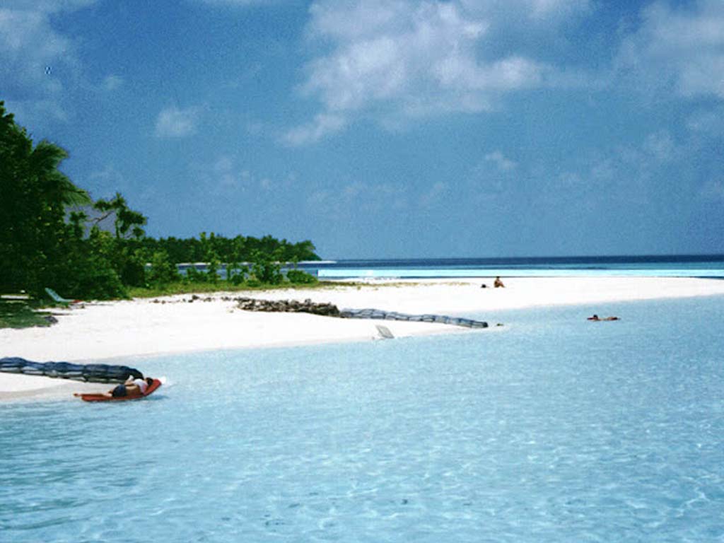 Animated Beautiful Beach Desktop | Moving Wallpapers