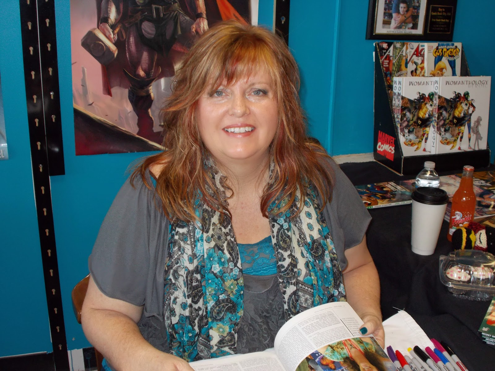 Mentor's Camper: COMICS IN THE CAMPER: GAIL SIMONE AT ACME COMICS!