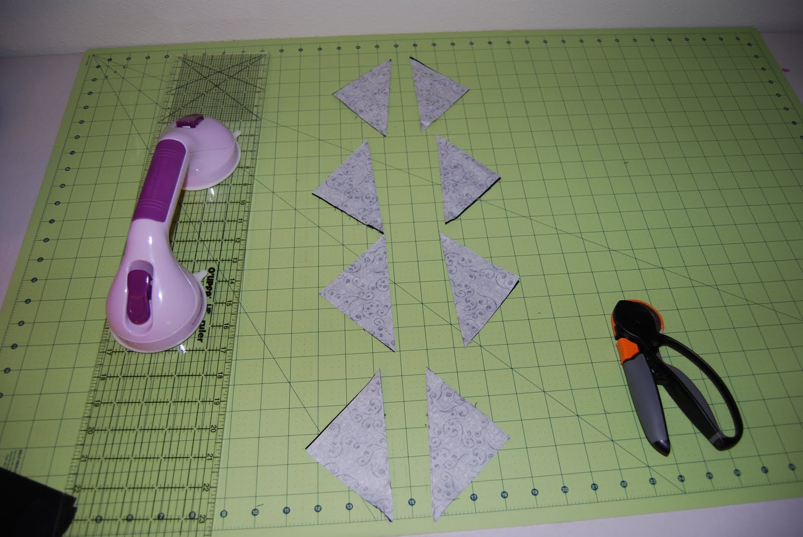 Linz Sews: Ninja Star - a tutorial!