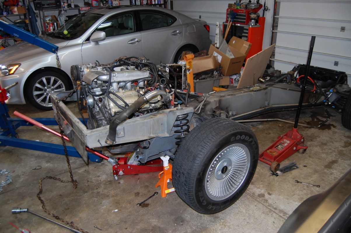LS1 DeLorean: Removal of the original PRV engine!