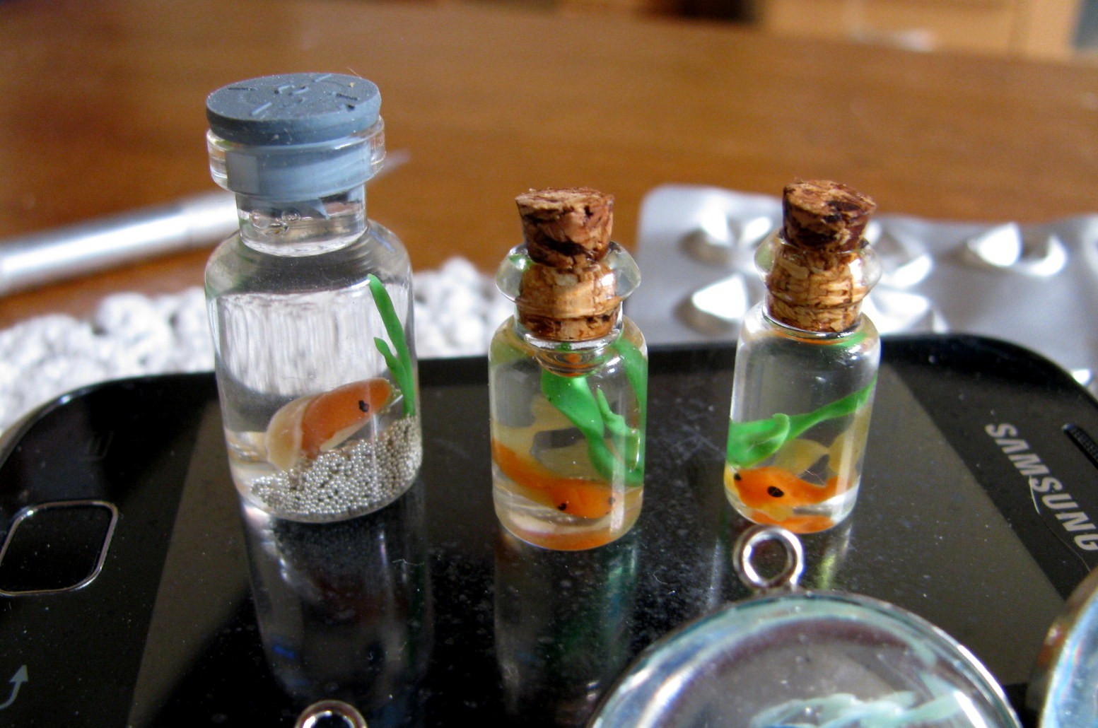 RedFairy-creations: quand la résine rencontre la polymère...