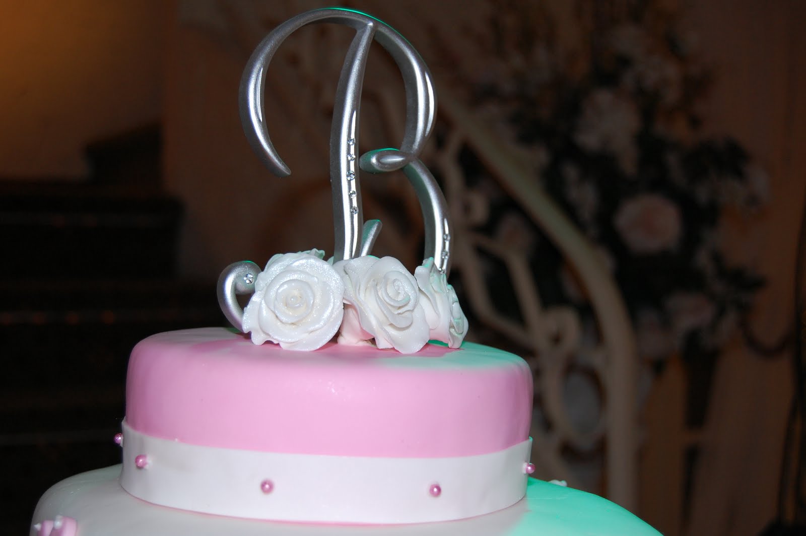 CUSTOMISED CAKES BY JEN: First Holy Communion Cake CUSTOMISED CAKES BY JEN: First Holy Communion Cake