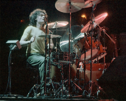 VERSO LA STRATOSFERA: Serie "Historic prog bands live in Italy ...