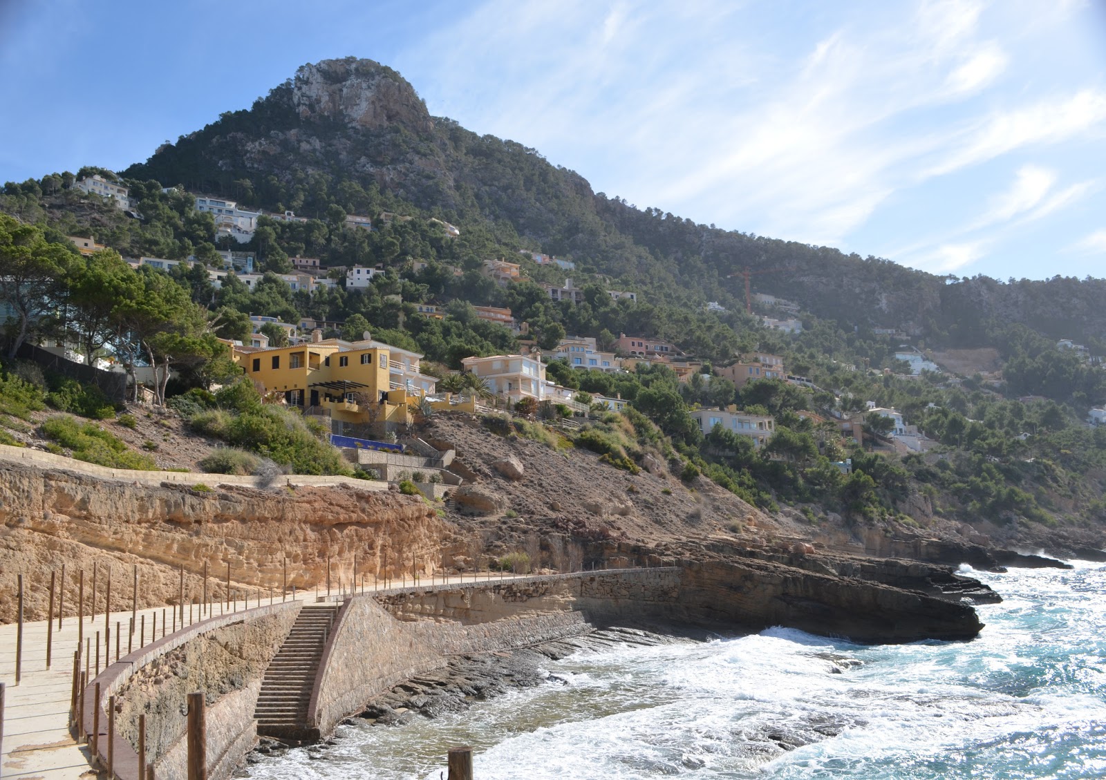 Cala LLamp