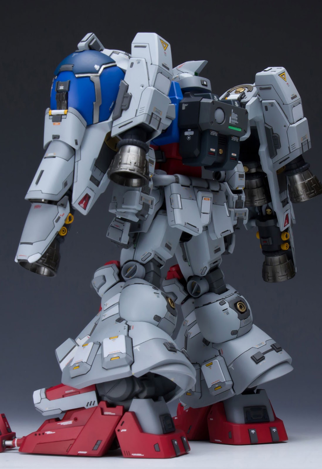 Custom Build: MG 1/100 RX-78 GP02A Gundam GP02 PHYSALIS [Revised]