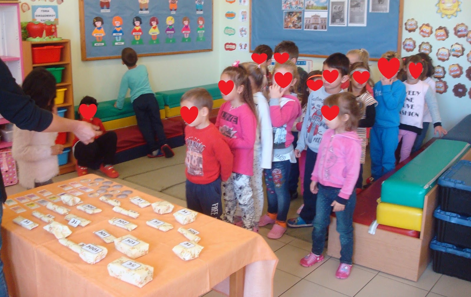 Η Νατα...Λίνα στο Νηπιαγωγείο: O ΜΗΤΣΟΣ Ο ΠΡΑΜΑΤΕΥΤΗΣ ΚΑΙ Η ΝΙΝΑ Η ...