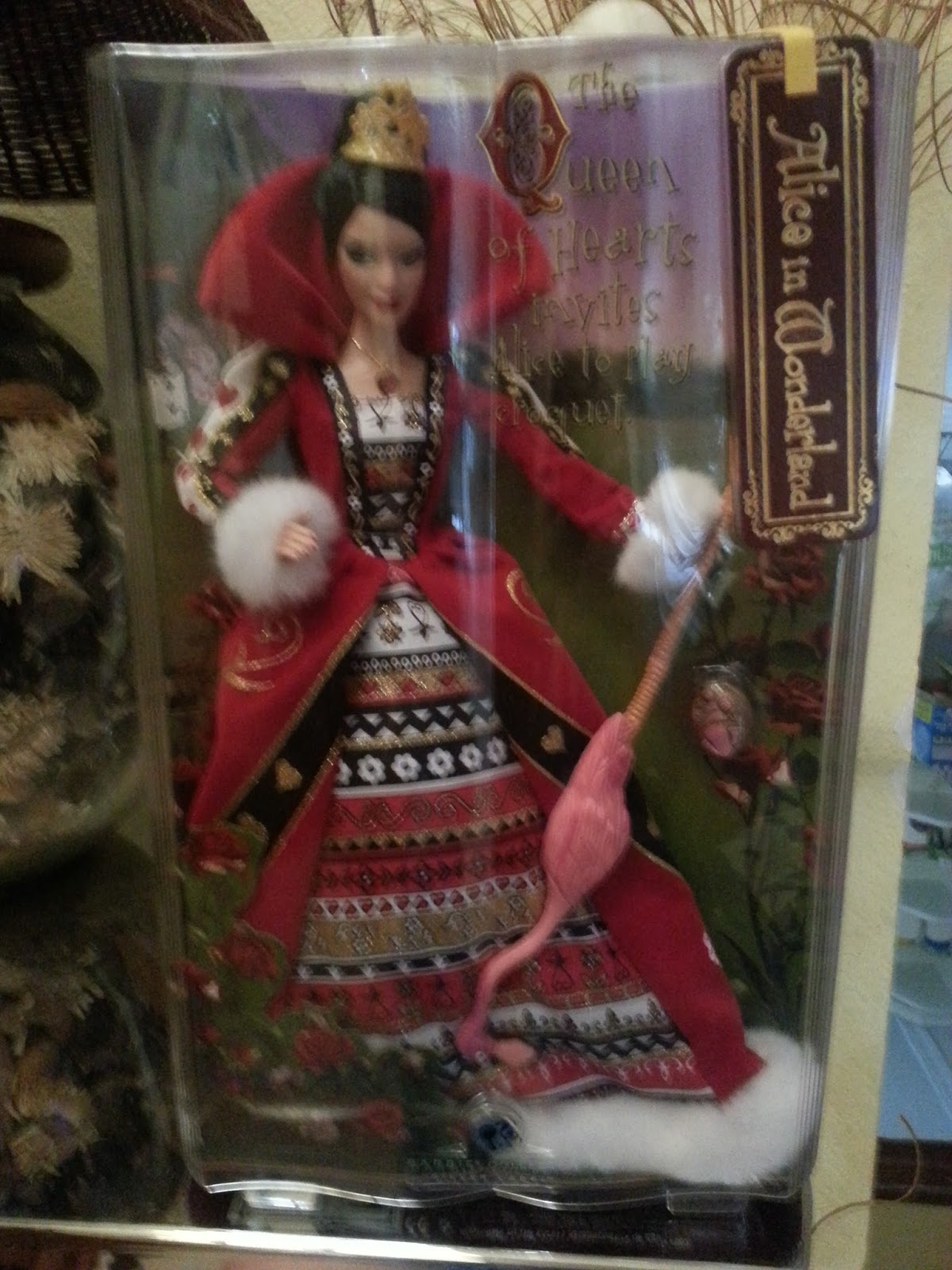 El Mundo Rosa de Barbie: Barbie Queen of Hearts, Alice in Wonderland ...