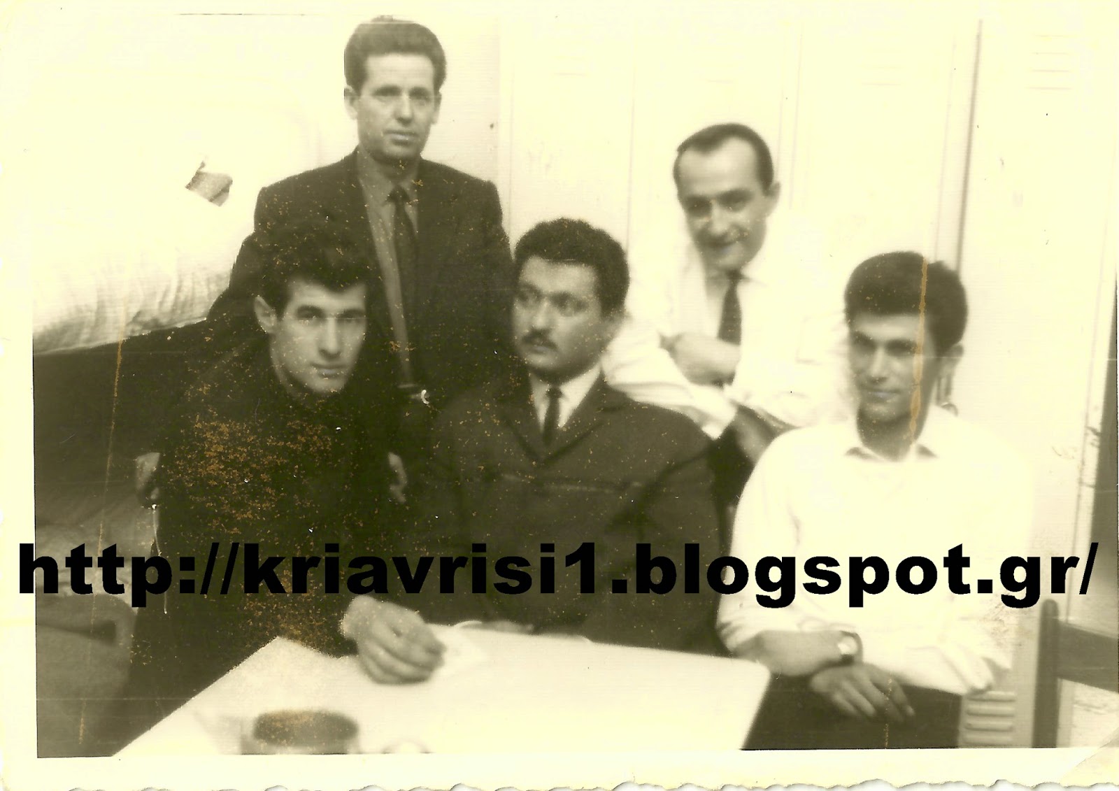 ΠΑΛΙΑ ΚΡΥΑ ΒΡΥΣΗ . Η ιστορία του τόπου μας μέσα από φωτογραφίες ...