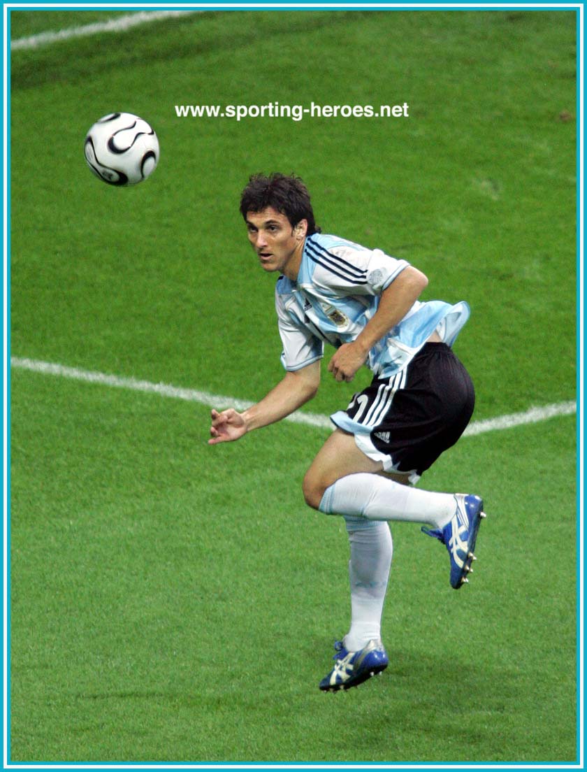 Nicolás Burdisso: NICOLAS BURDISSO